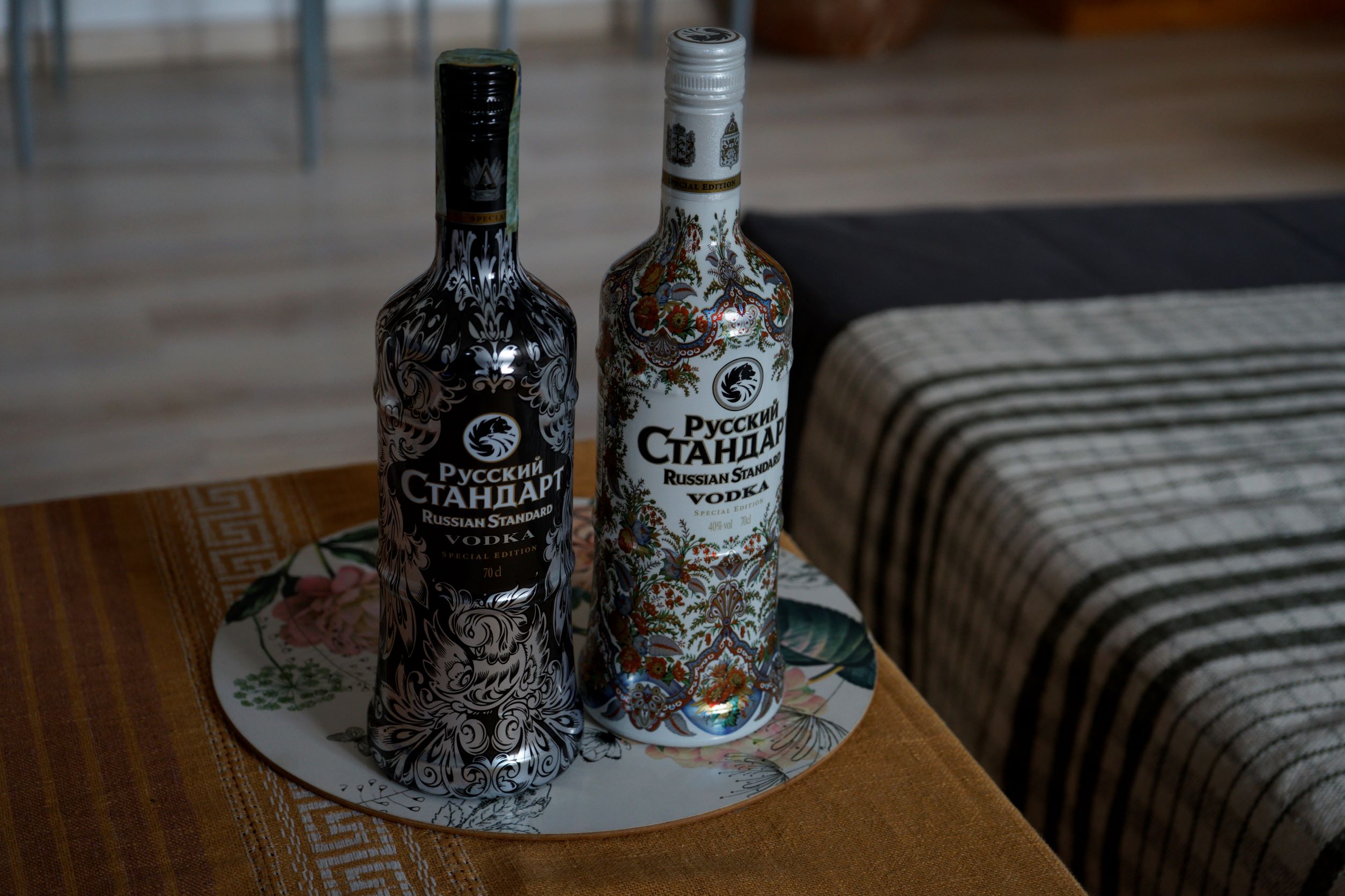 Russian Standard Edition Pavlovo Posad (bila lahev) investiční alkohol ...